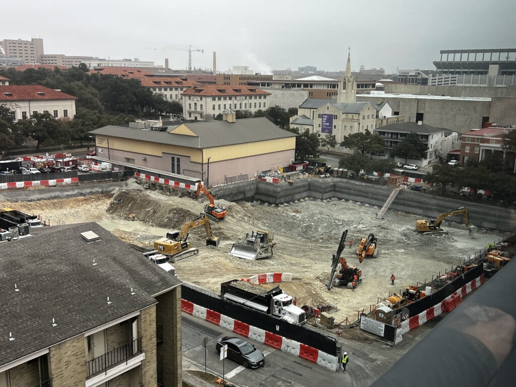 Construction of Mulva Hall - McCombs School of Business, The University ...